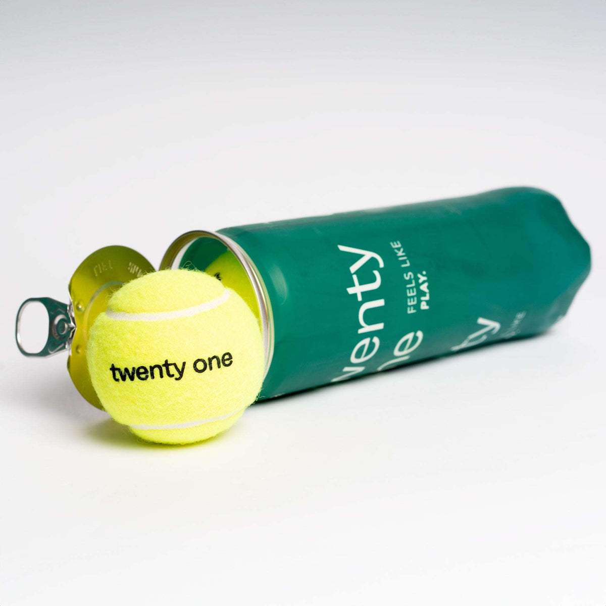 Pro Paddle Balls x 4 Cans – twenty one